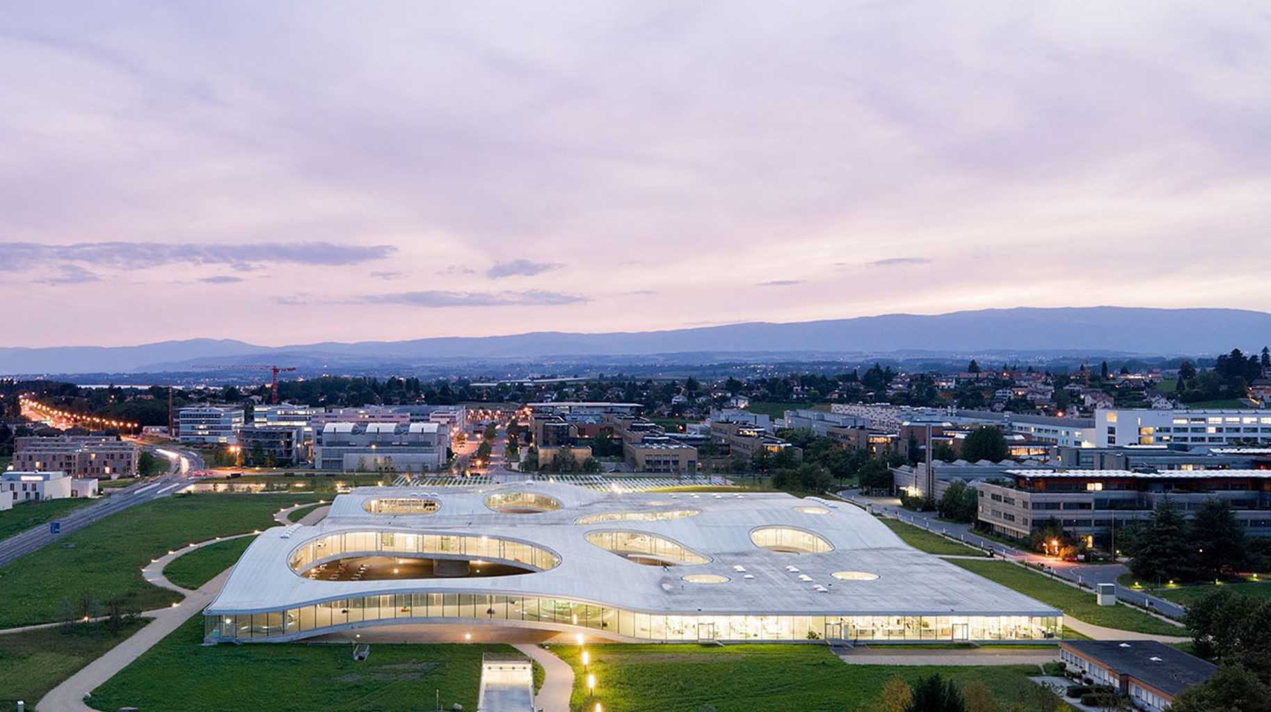 Rolex Learning Centre - EPFL | CRICURSA Curved Glass XXL Size