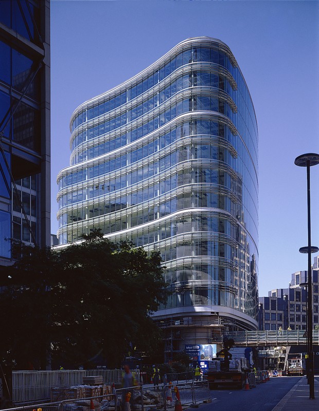 One London Wall | CRICURSA